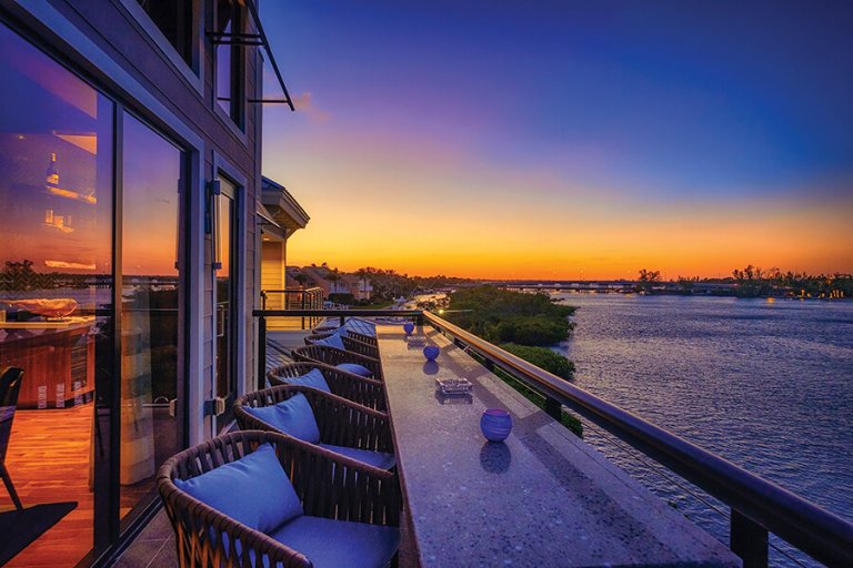Best Waterfront Dining in South Florida: Top Picks