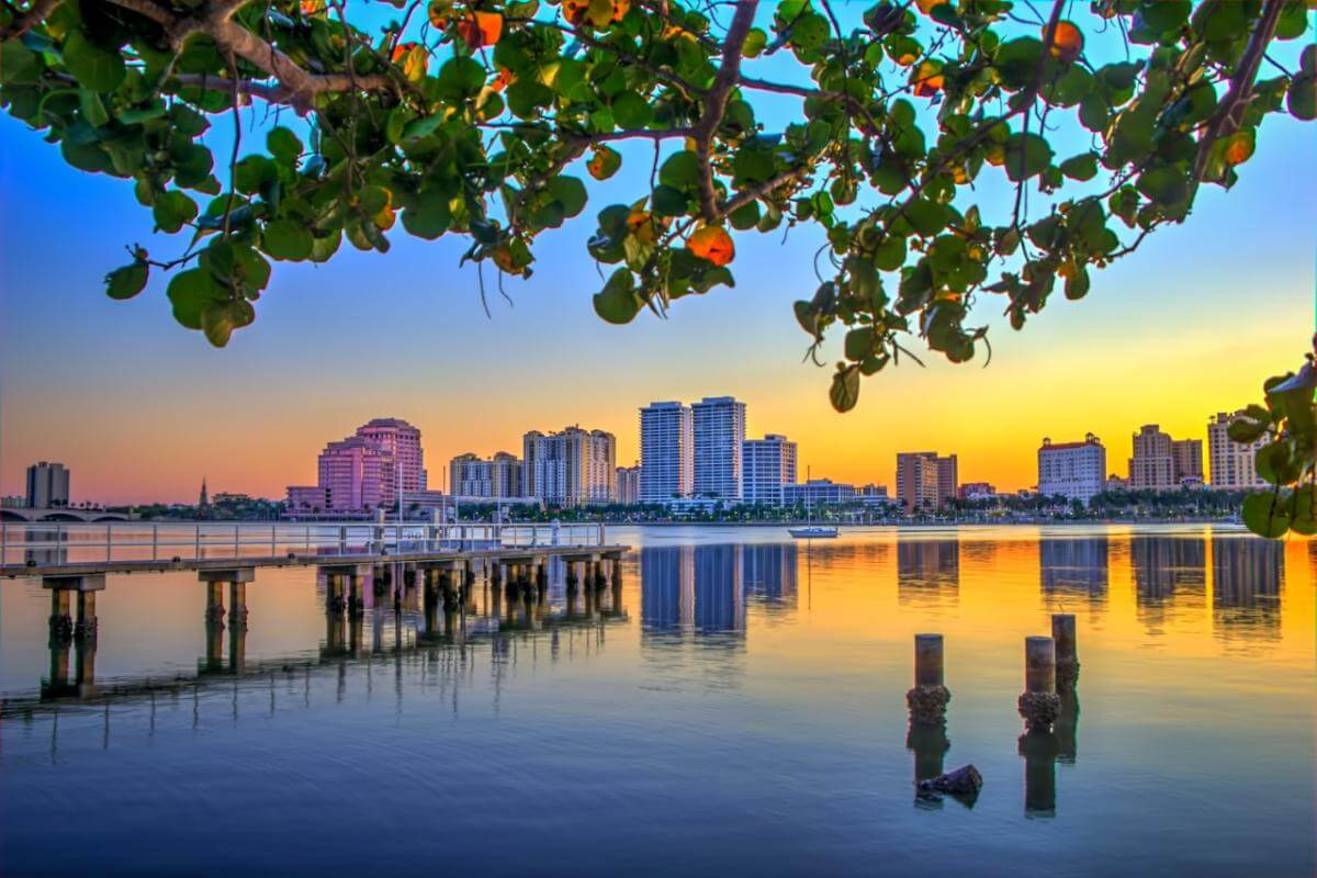 10 Free Date Ideas in The Palm Beaches | The Palm Beaches